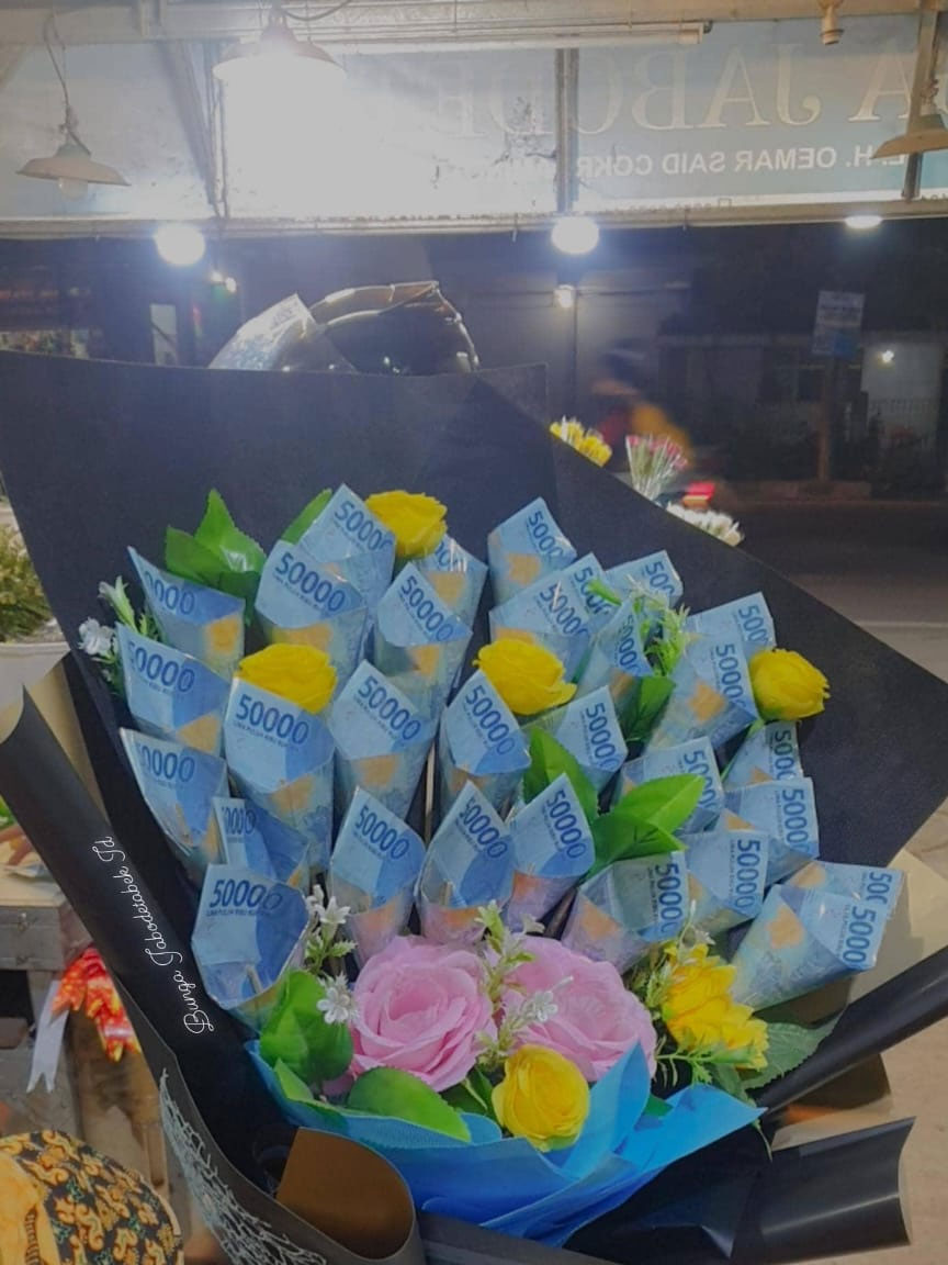 Hand Bouquet - Bunga Jabodetabek Florist